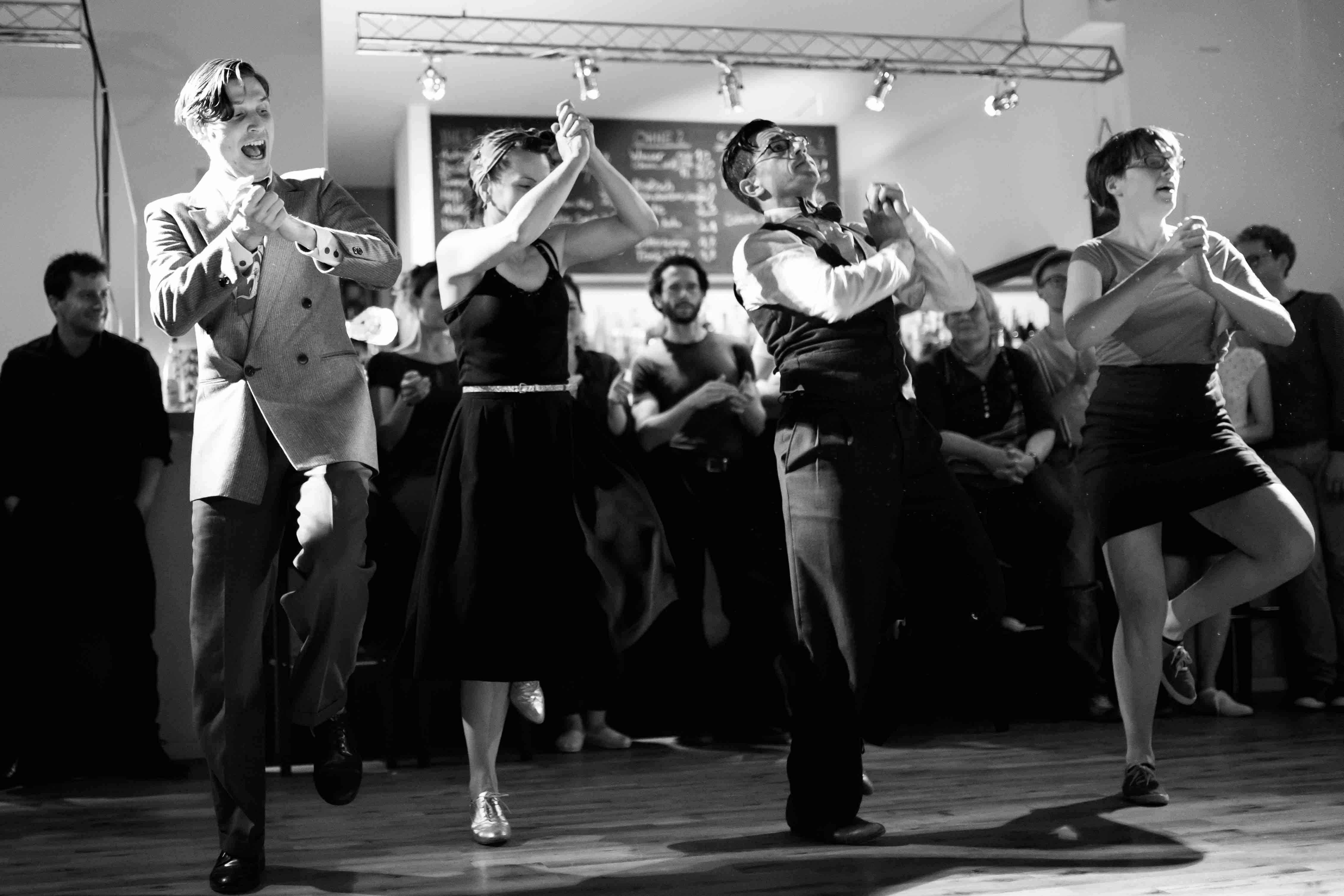 Dance Tips - Learn Lindy Hop
